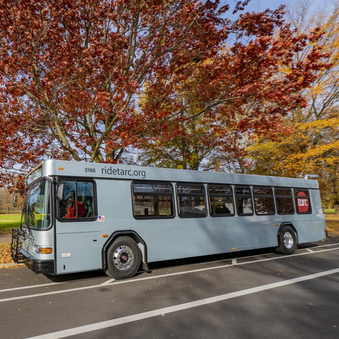 Servicio de buses de Louisville será gratuito hoy, día de las primarias ...